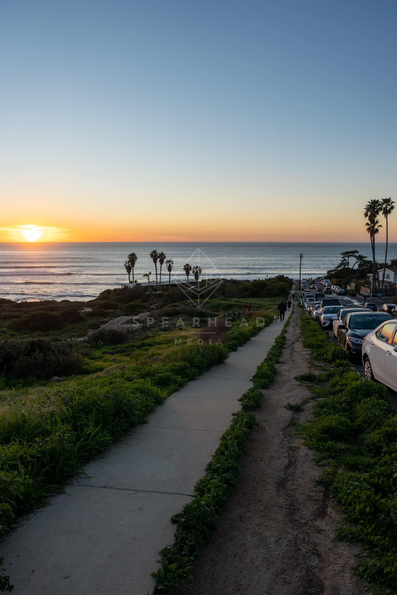 A beautiful San Diego Sunset at Sunset Cliffs Natural Park in Ocean ...